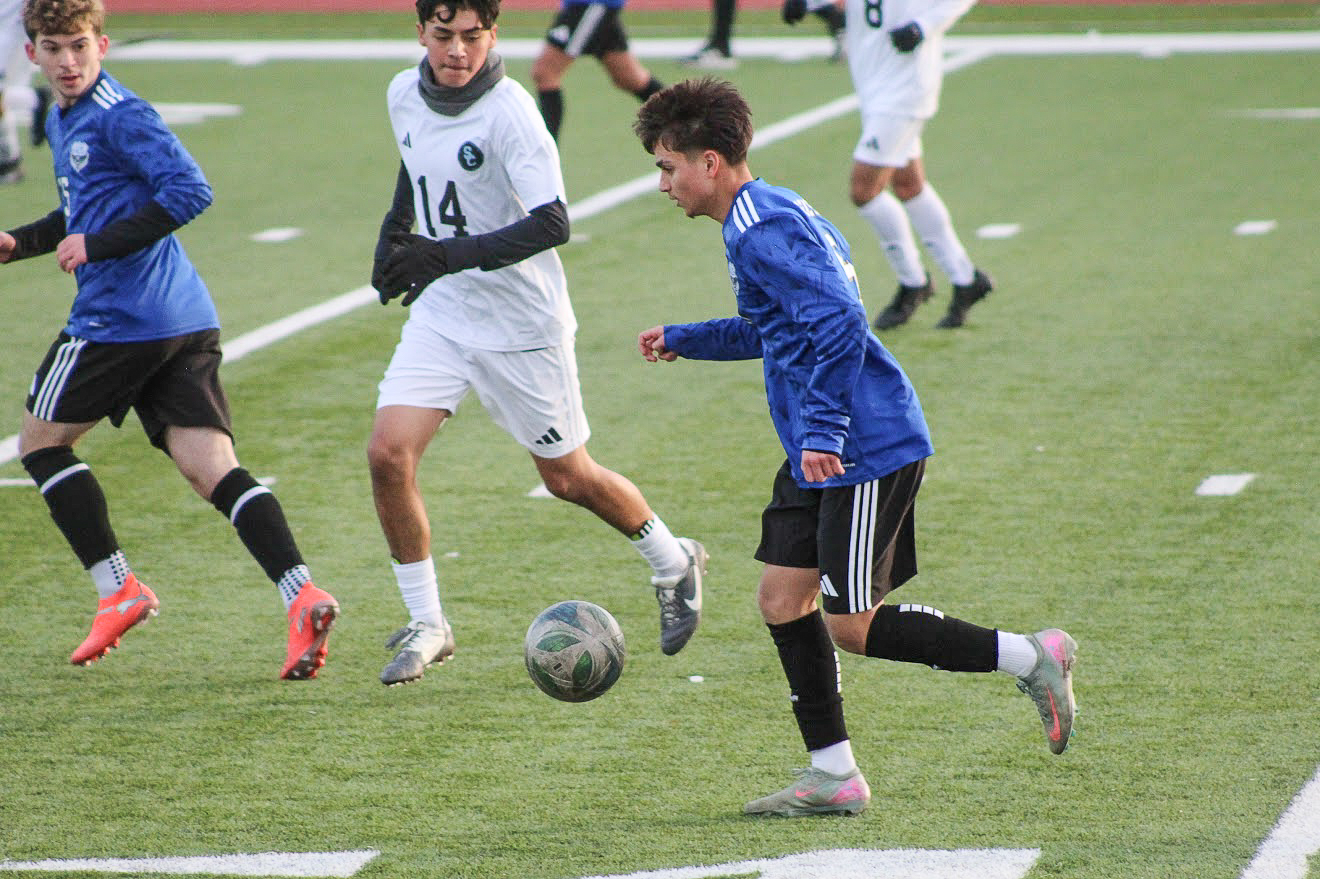Eagles shut out Lake Dallas at home, 3-0 - Wise County Messenger